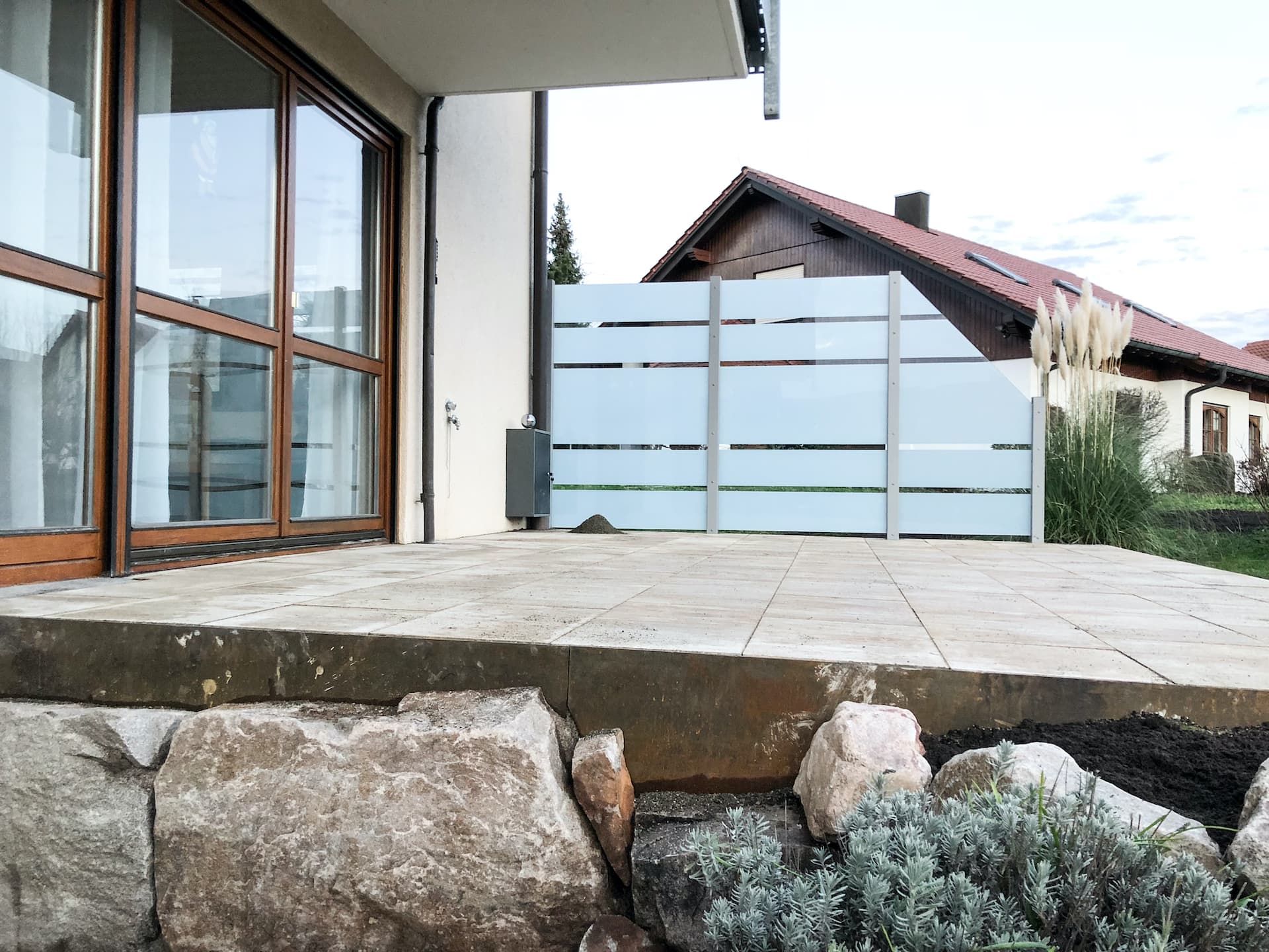 Terrasse mit Sichtschutz Backnang | Aeckerle